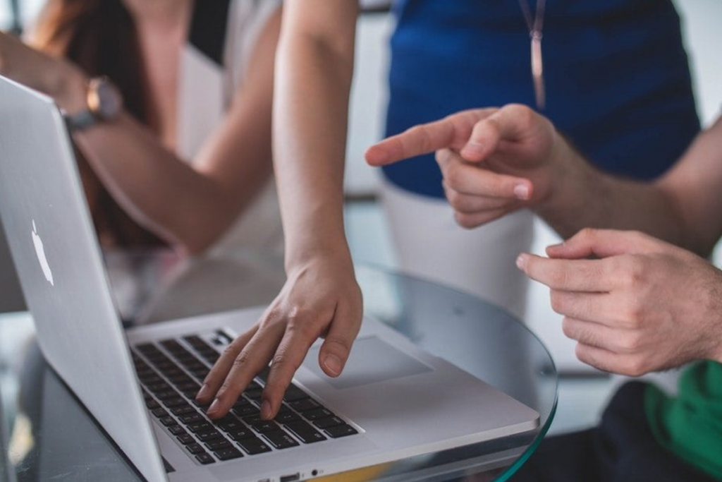 Types Of Business Struggles – Manage Finances Tips